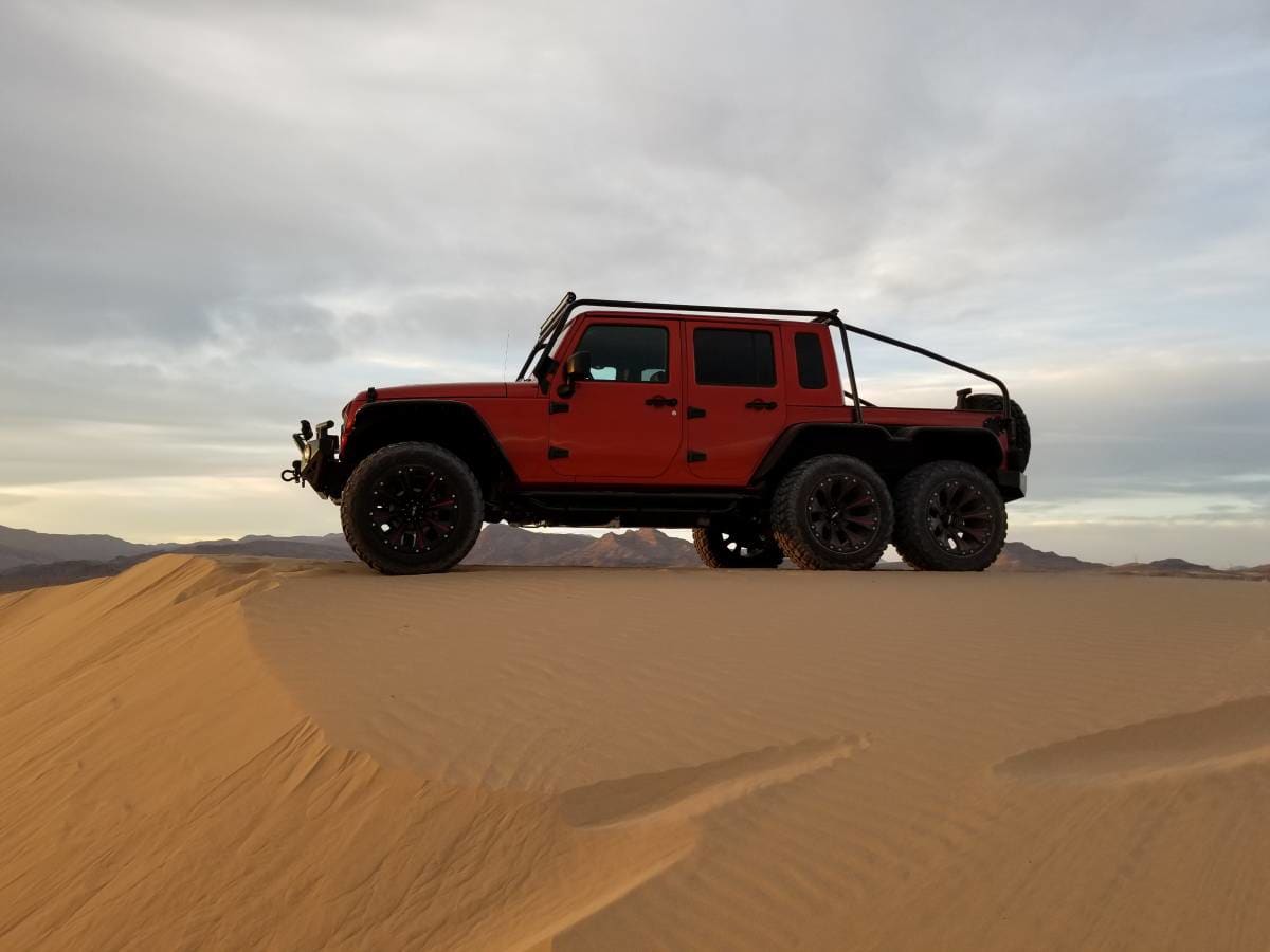 Jeep Wrangler Rubicon 6x6 de 707 caballos de fuerza