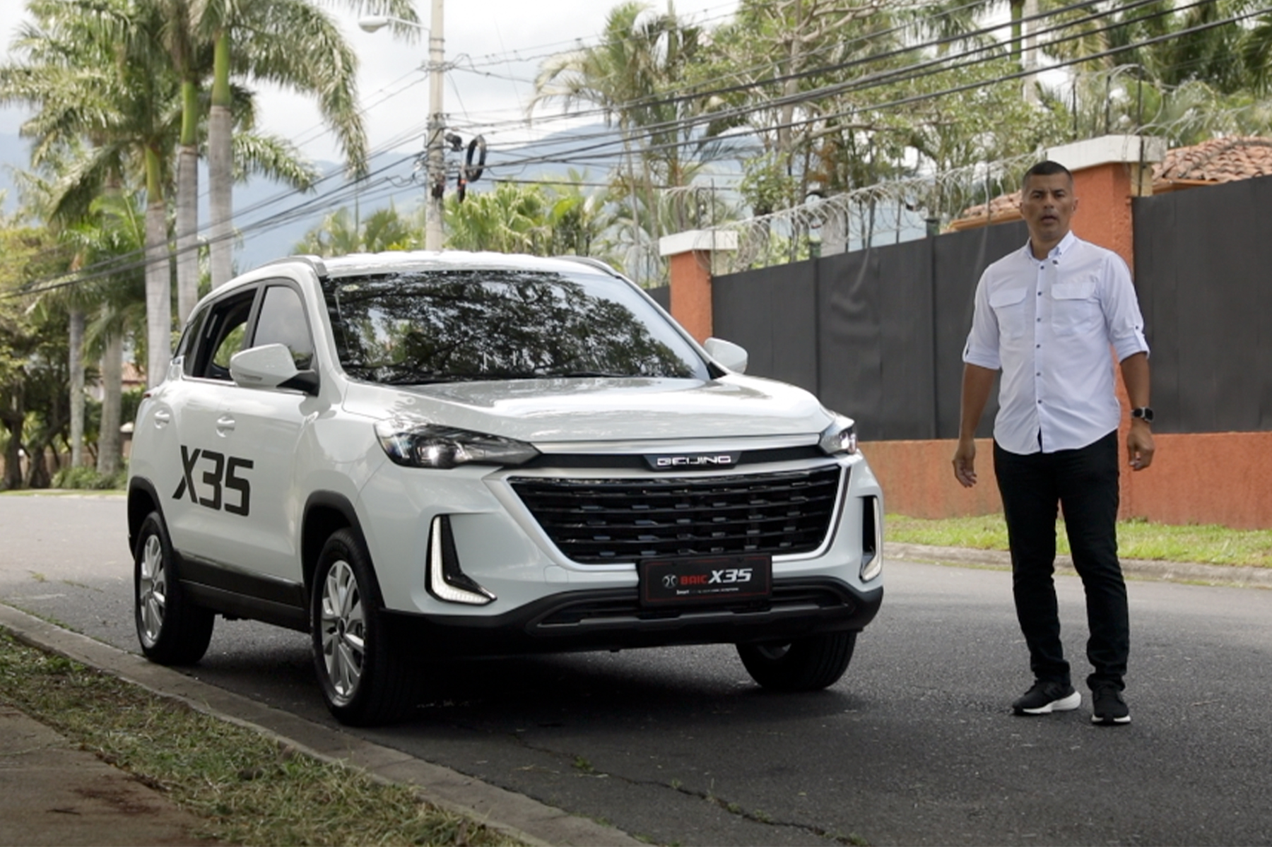 Review completo del BAIC X35 – www.mundomotorizado.com